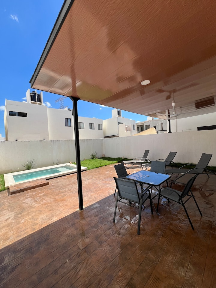 Casa Con Alberca En Mérida - Mérida