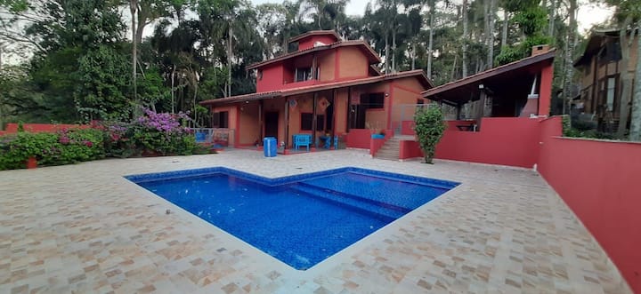 Casa Na Serra Com Lareira, Piscina E Churrasqueira - São Paulo