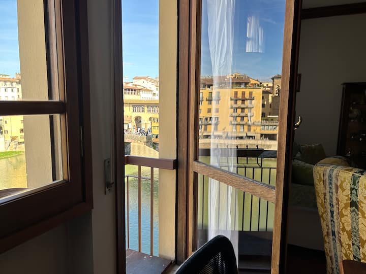 Ponte Vecchio View Apartment - Florencehospitality - Florença