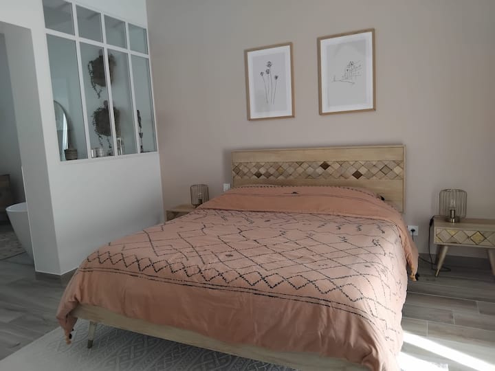 Suite Indépendante Avec Accès Autonome - Milly-la-Forêt