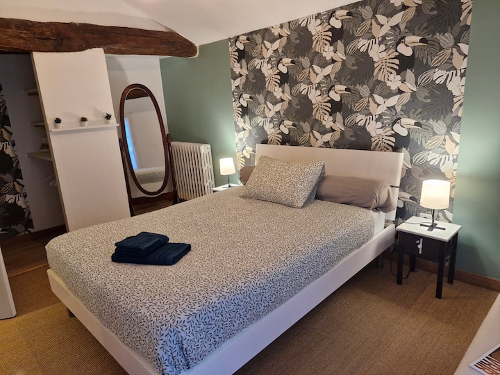 Le Cardoué Chambre D'hôtes En Campagne- Puy Du Fou - Chantonnay