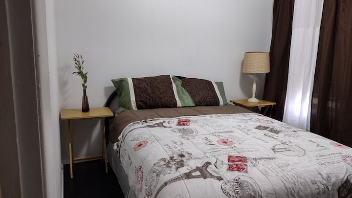 Quiet & Cozy Space Near Airport - Riverdale, GA