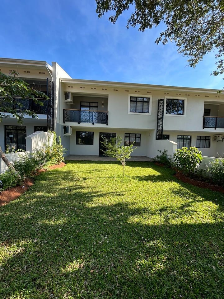 2 Bedroomed Stunning Villa, Victoria Falls - Victoria Falls