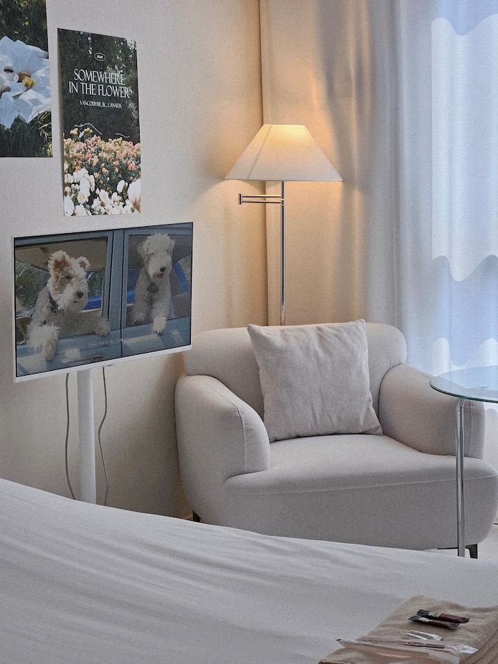 ღ후기이벤트->12시퇴실ღ얼리체크인#시내중심#짐보관무료#야경맛집#출장#동성로#교동#ott - Daegu