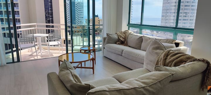 Oceanview King 2br Apartment - Surfers Paradise