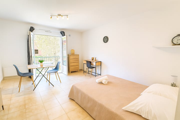 Studio Avec Terrasse Et Parking à Corte (N°11) - Corte