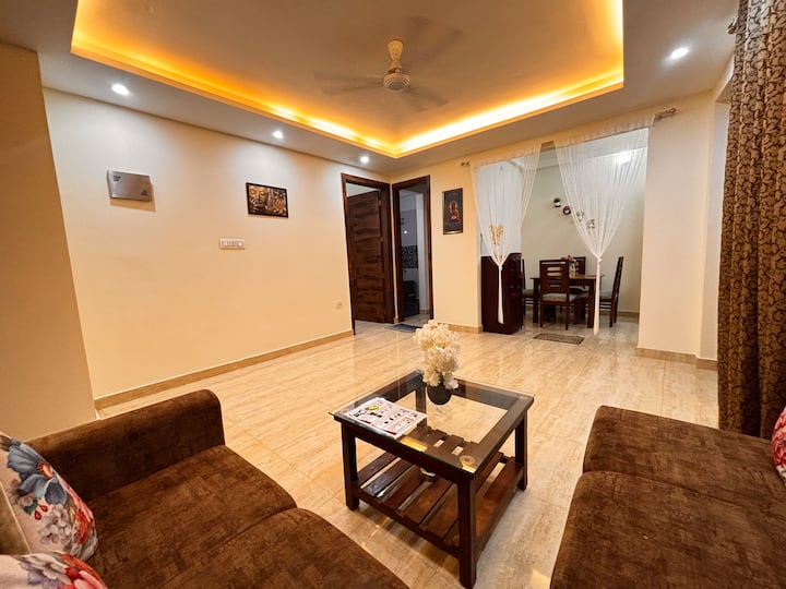 Heaven Vibes Stays 105 : Luxury Apartment - Rishikesh