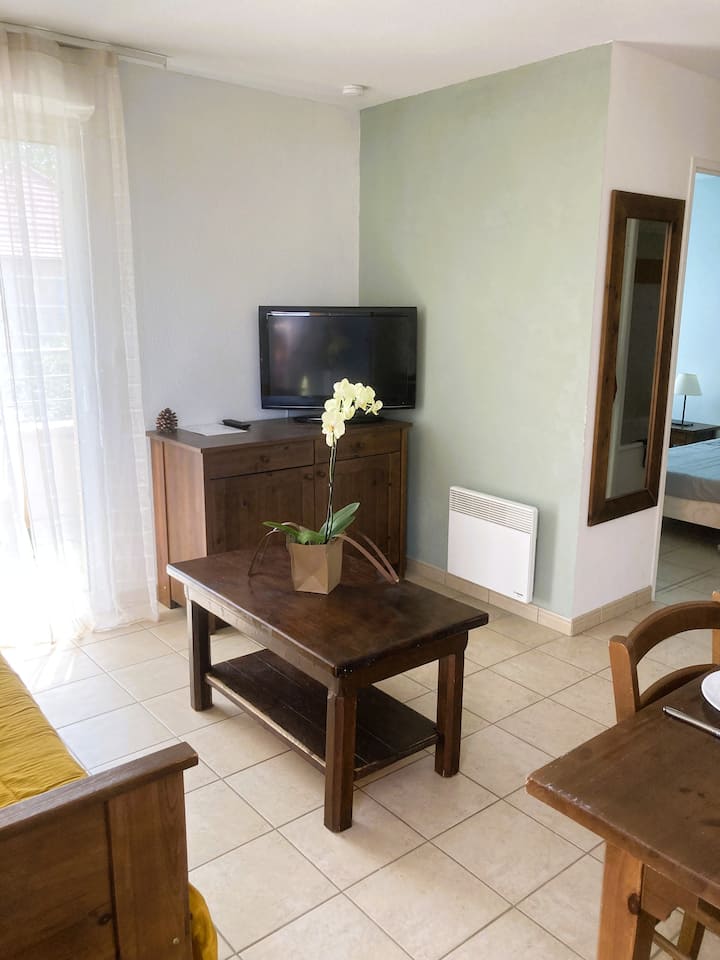 Appartement Dans Résidence Privée T3 Avec Piscine - 로트