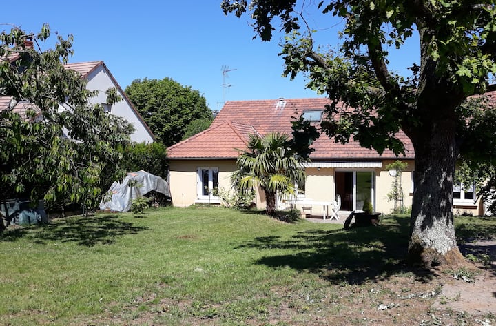 2 Chambres Pour 6 Personnes Avec Salle De Bain-wc - Le Mans