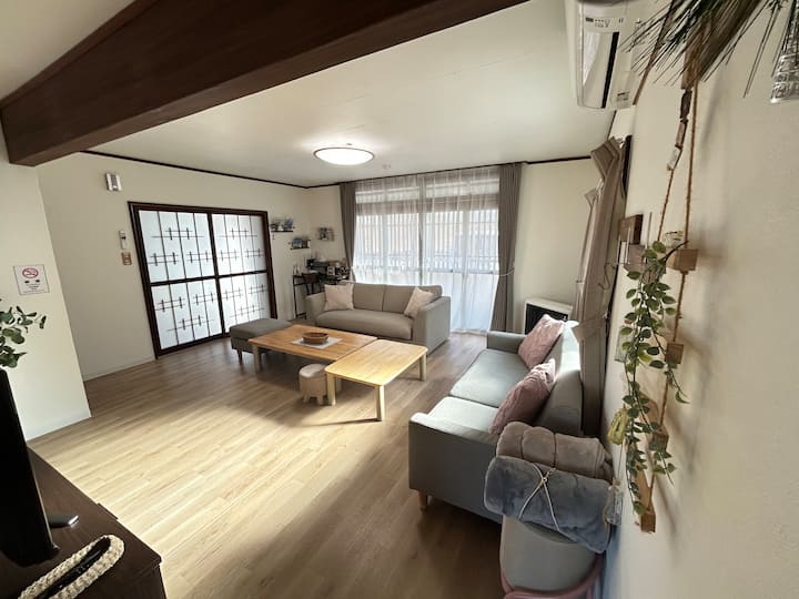 Japandi Styleジャパンディ/一棟貸切/無料駐車3台/登別地獄谷車10分/千歳空港車50分 - Date