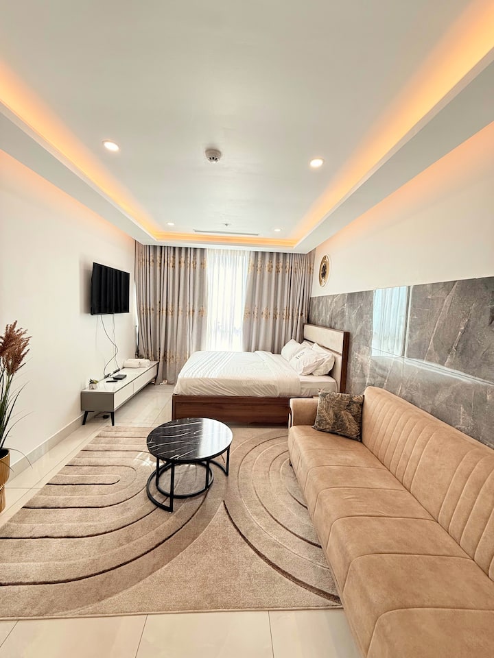 Luxury Stay @ Kass Towers, Close To Airport Accra - Accra