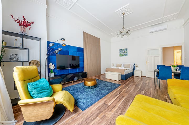 Golden Haven - Inspired By Klimt - Budapest