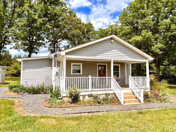 The Farmhouse - Holliday Lake State Park, Appomattox