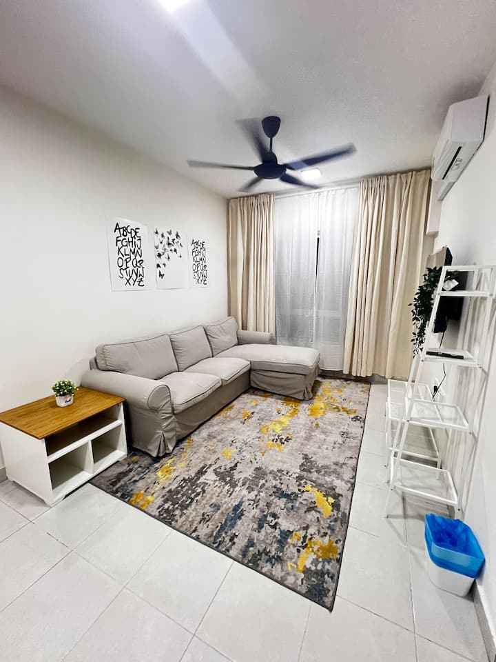 Casalangit – Netflix • Wifi • Dryer • Cyberjaya - Cyberjaya