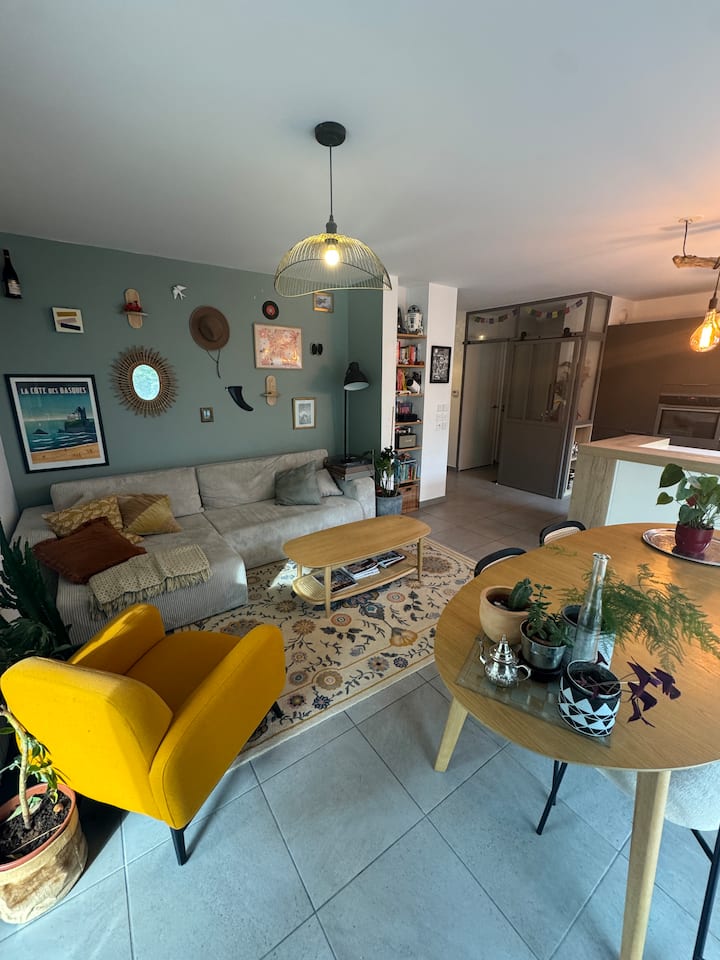 Appartement Cosy à Annecy Avec Grande Terrasse - Argonay