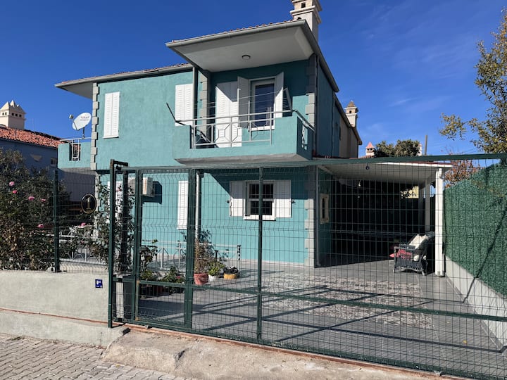 Kuşadası'nda Merkezde Ve Denize 5 Dakika ŞıK Villa - Kuşadası