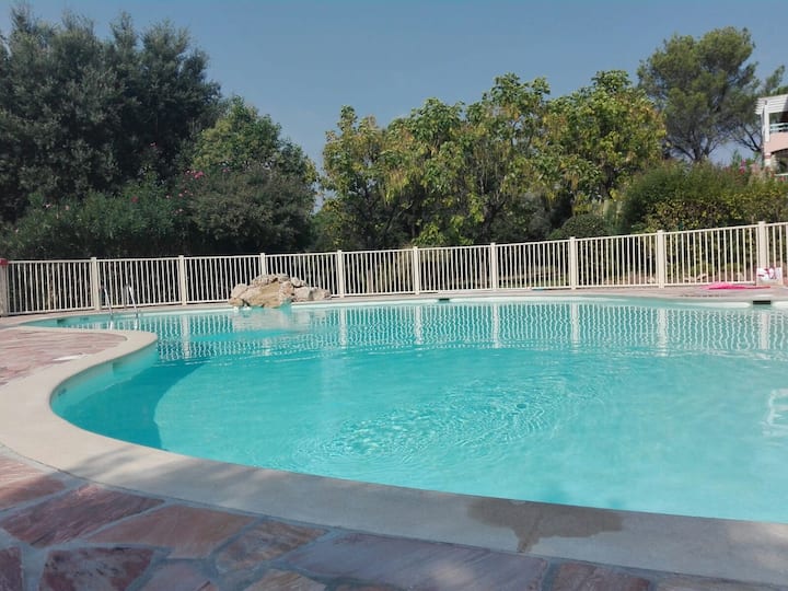 Trilocale Tra Campi Golf E Mare - Cap Estérel