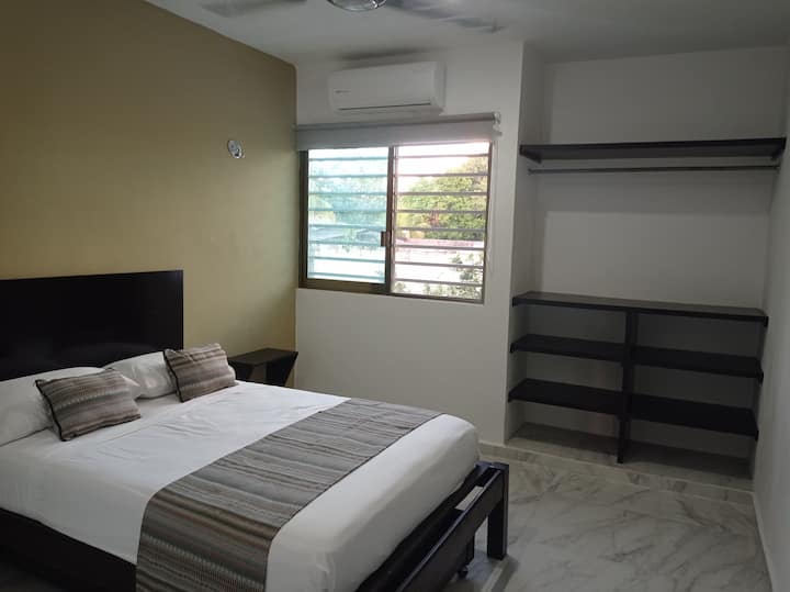 Dep1"planta Baja" 2hab-estac-5min Cento-hospitales - Campeche, México