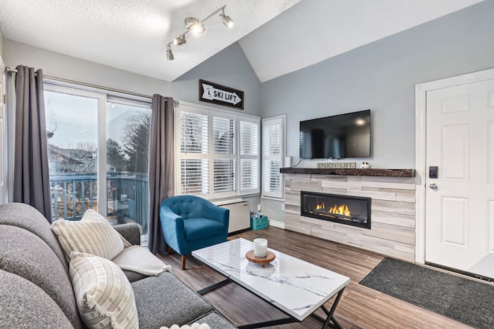 Mountainside North Creek W/pool, Hot Tub & Tennis! - Collingwood