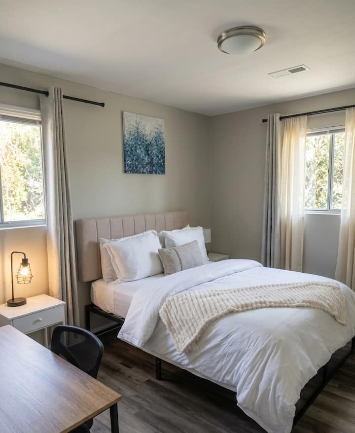 Cozy Place By The Beach - Norfolk, VA