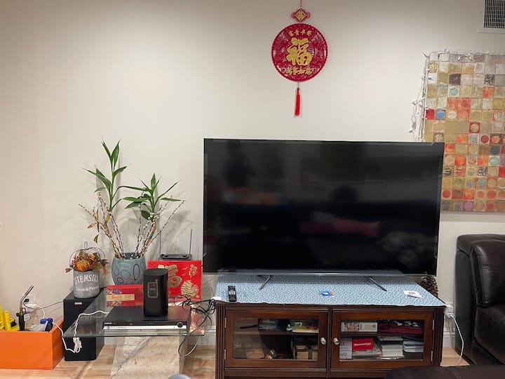 Old Pasadena Three Bedroom Suite - Pasadena, CA