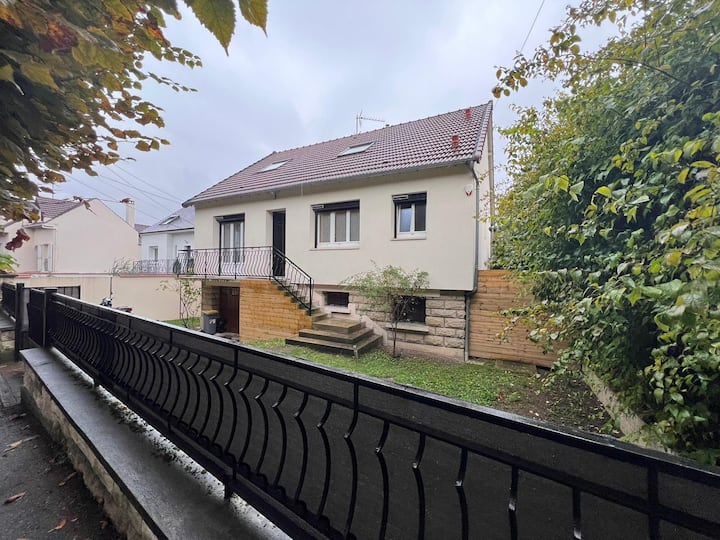 Maison Spacieuse Proche De Disney Land Et Paris - Villeparisis