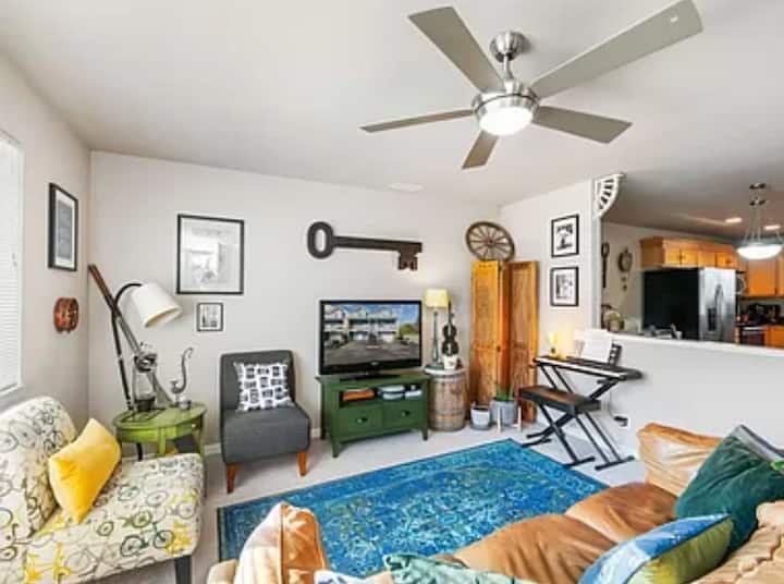 Boho Room|pet Fav|near Navy Bases & Seattle - Port Orchard, WA