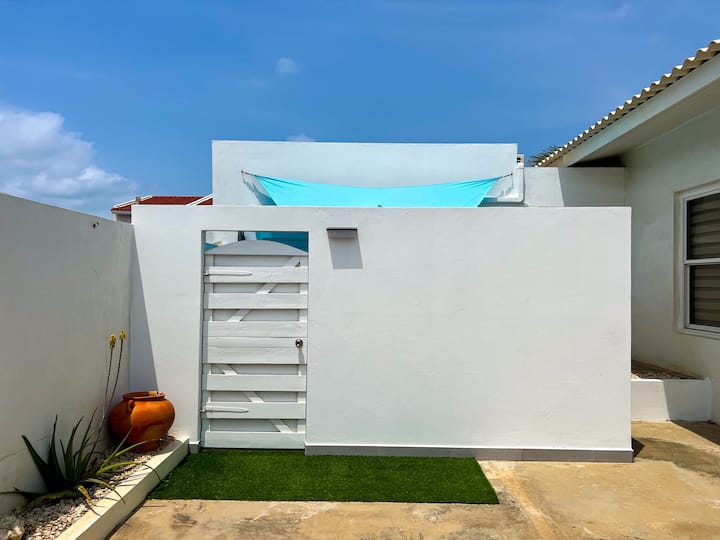 Paradise Studio Aruba - Aruba