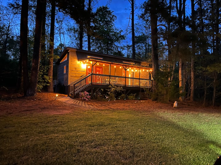 Secure, Beautiful Cabin On Farm Nr Tiec - Mountain Brook Vineyards, Tryon