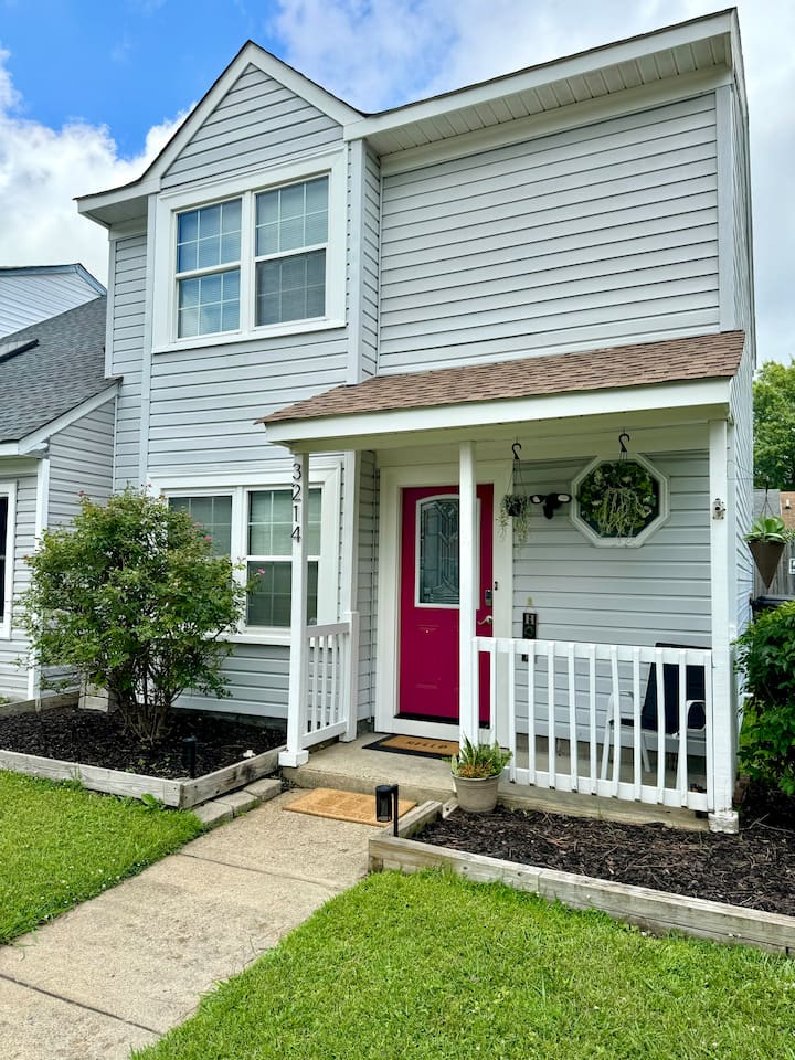 Beach + Beats Getaway. Near Beach & Amphitheater - Virginia Beach