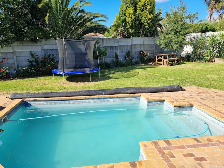 Joyce Family Home - Western Cape