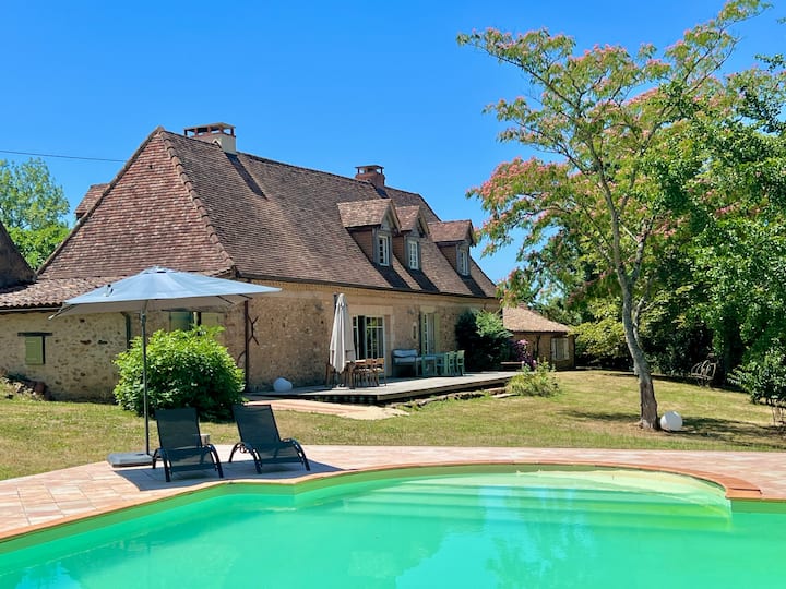 Belle Maison Ancienne En Périgord. Grande Piscine. - Dordogne