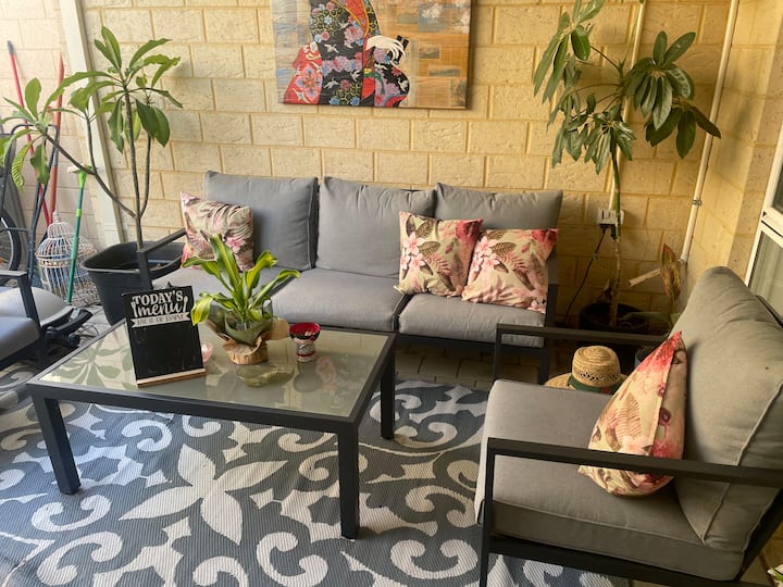 Home By The Beach - Yanchep