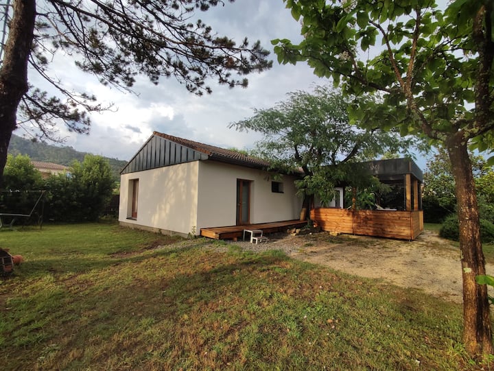 Maison Climatisée Spa  Piscine Grand Jardin - Vallon-Pont-d'Arc