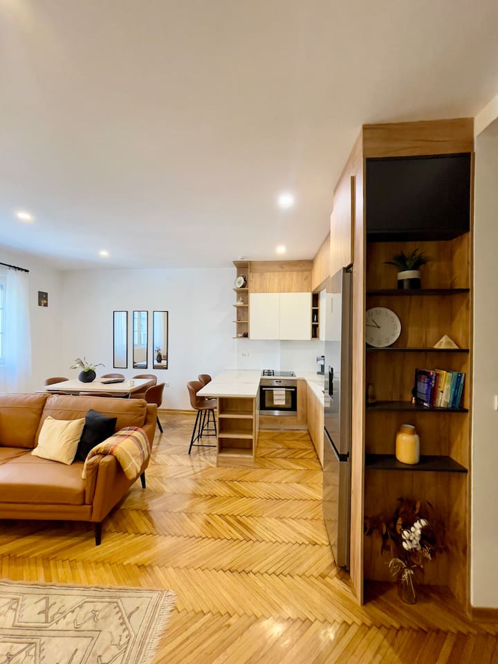 Charming Two-bedroom Apartment In Central Belgrade - Belgrade