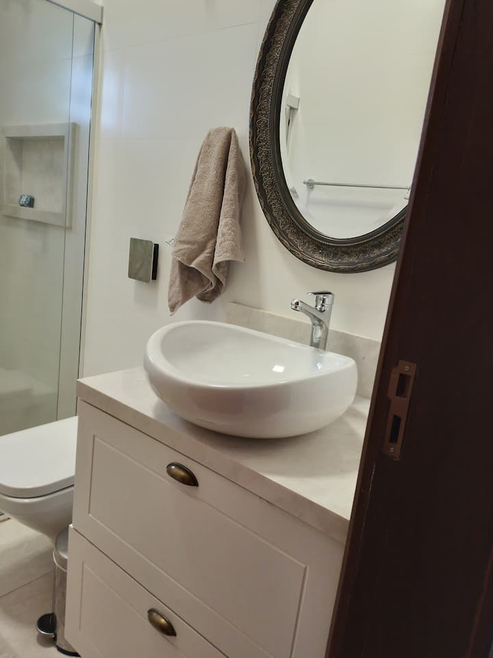 Quarto Amore! Perfeito Para 2 Mulheres/ou Casal - Nova Veneza