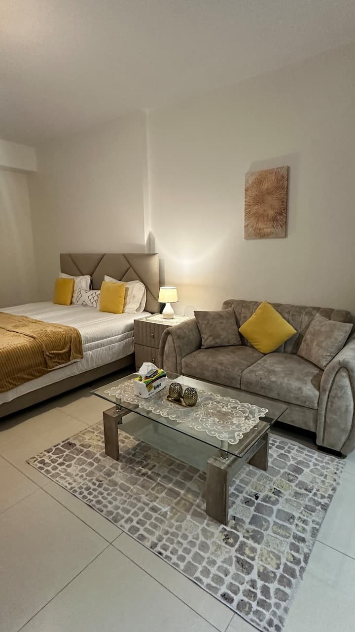 Trendy Urban Studio Across From Zahia Mall - Sharjah