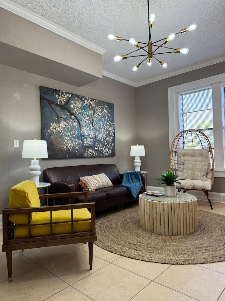 Cozy N Hyde Park King Bed - Tampa, FL