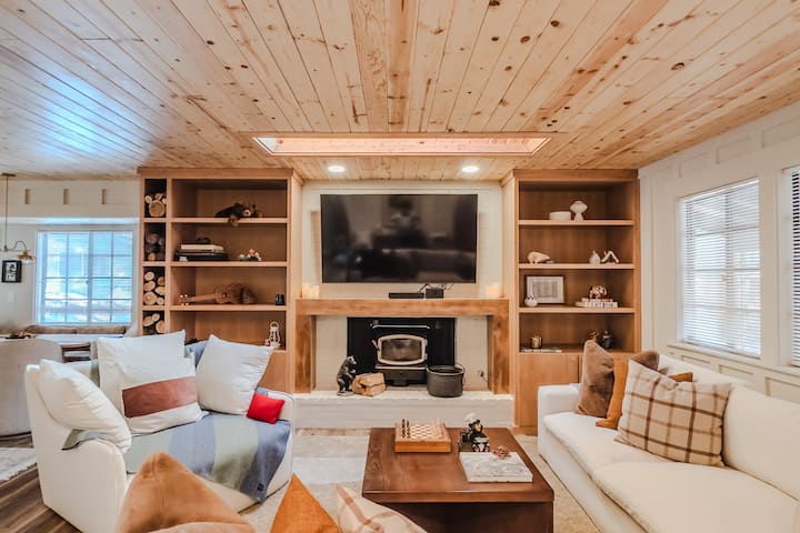 Lux Pinetree Cabin - Good For Families And Groups - Big Bear, CA