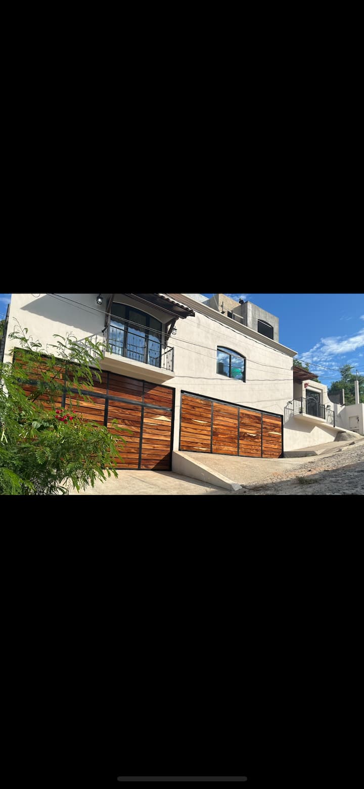 Excelente Para Vacacionar!
Cerca Del Mar! - Manzanillo
