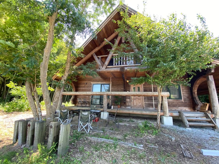 Logbase - Near The Port , Beach National Park - Kaga