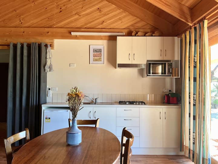 Rustic Rural Revival In The Heart Of The Wheatbelt - Australia