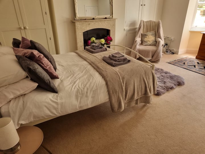 Large Apartment Tunbridge Wells - 톤브리지