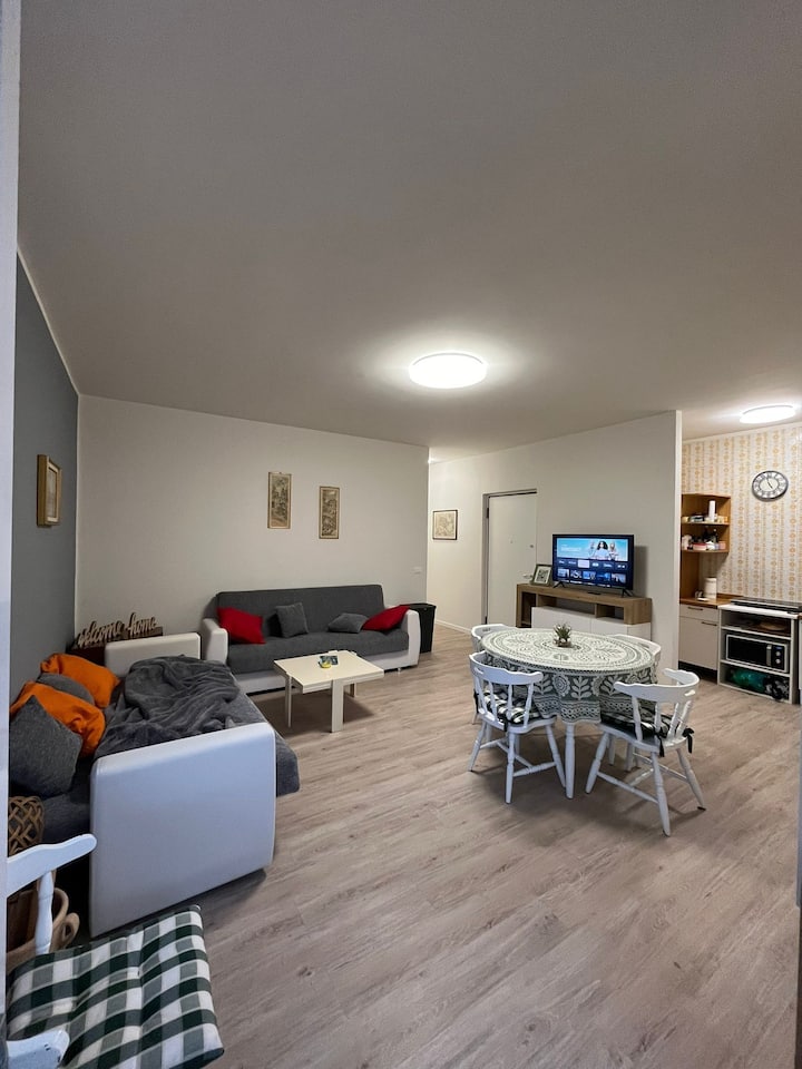 My Town Home Apartment - Torri del Benaco