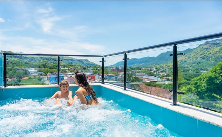Jacuzzi D Con Vista A Zona Colonial - Honda