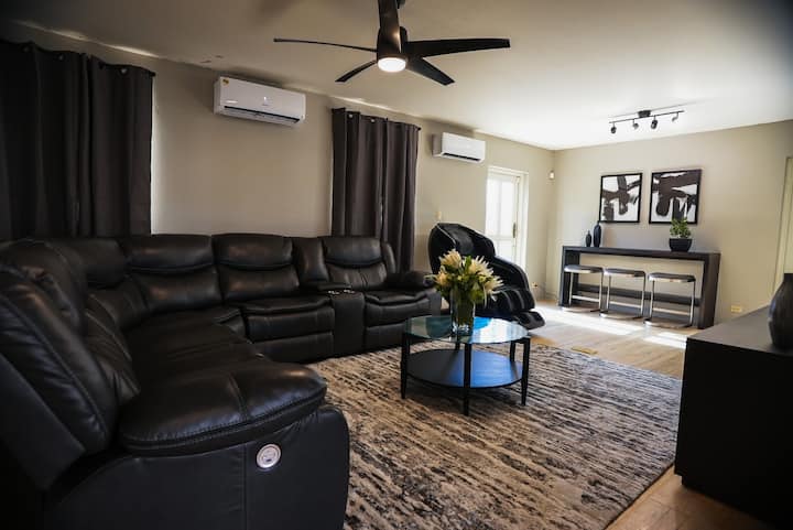 143 Tumon Bay Beach House-5 Beds-best Location-bmw - グアム