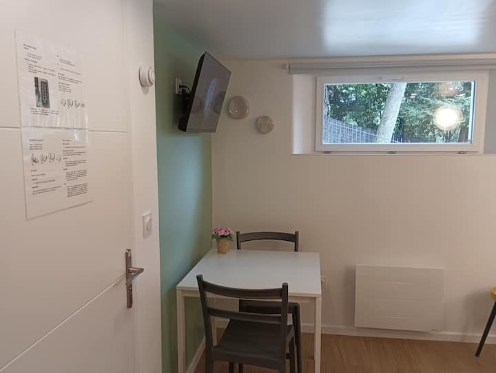 Studio Cosy • Calme • Face Parc • Entrée Indép. - Tours