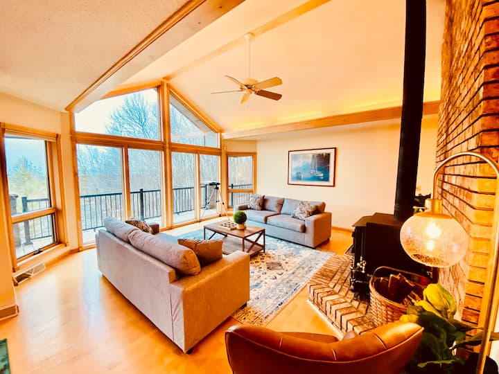 Private, Modern Home W/sauna | Lake & Island Views - Bayfield, WI