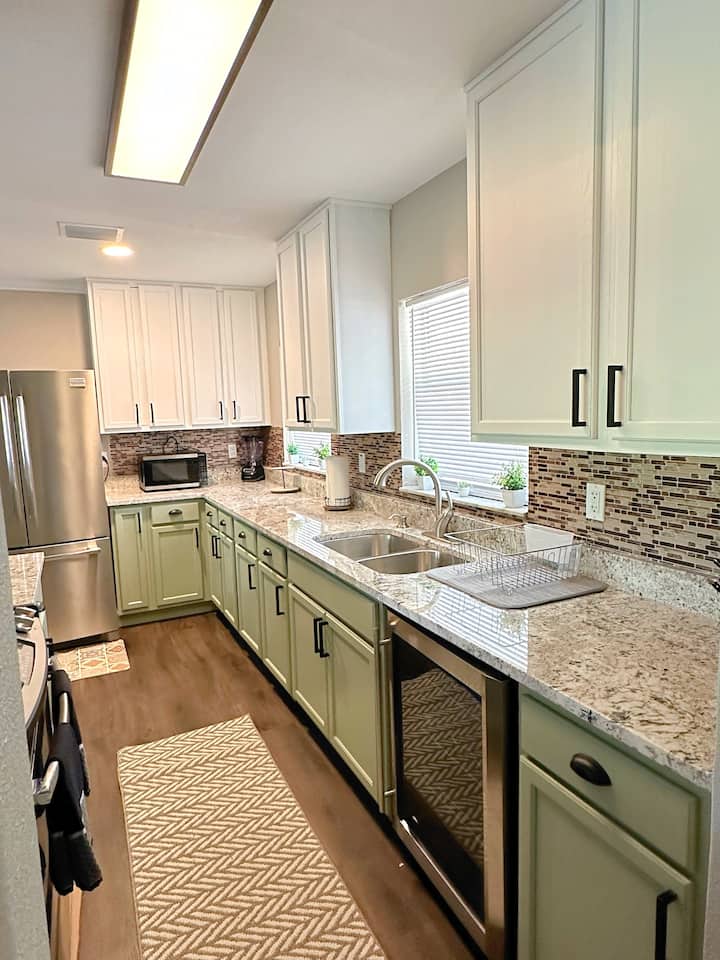 Watervue Haven 5br-3ba In Lutz - Land O' Lakes, FL