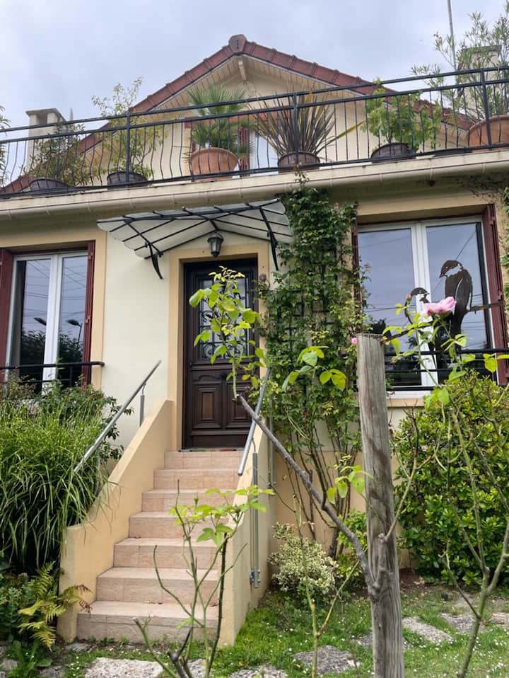 Charmante Maison Colombes Centre - Argenteuil